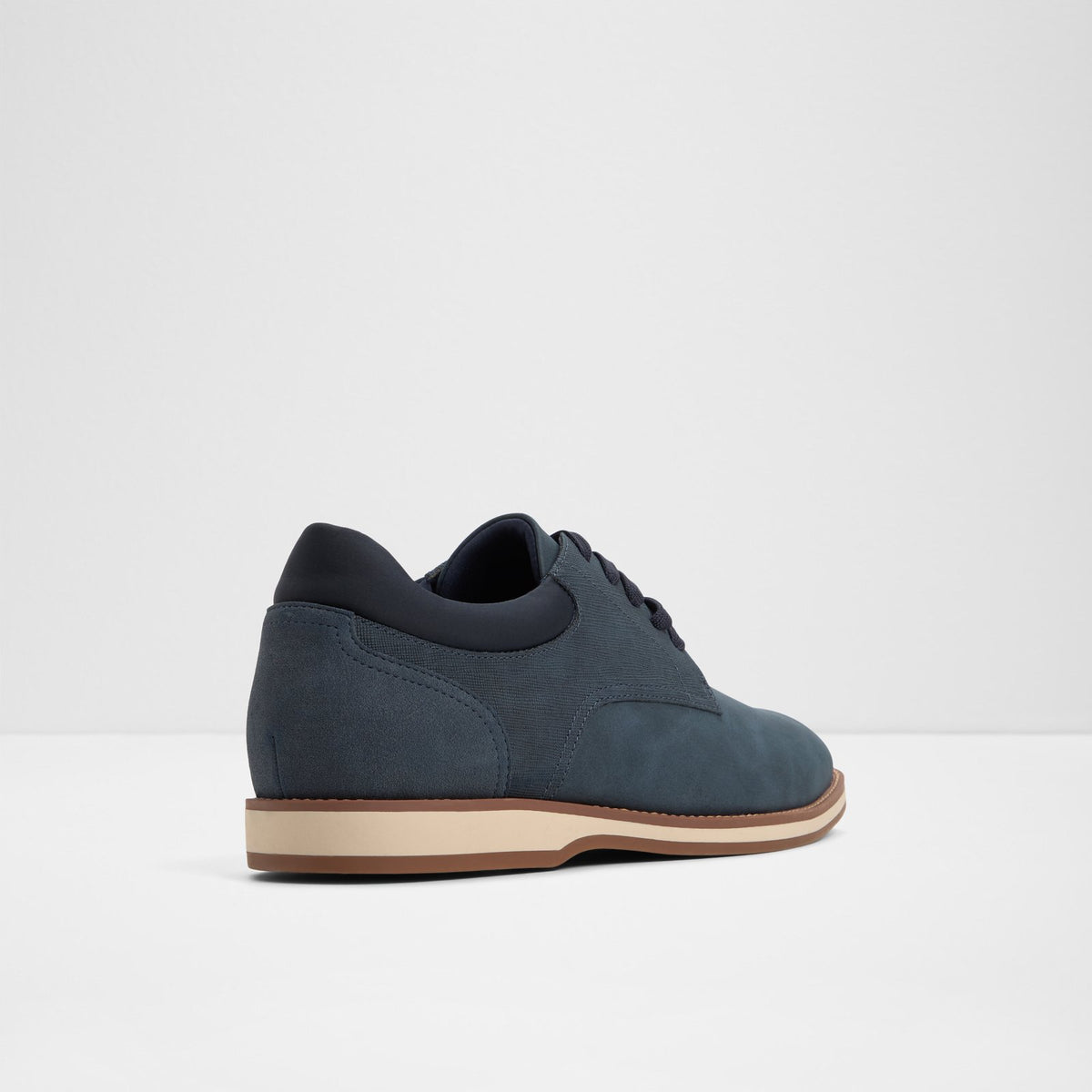 Corby / Lace Ups