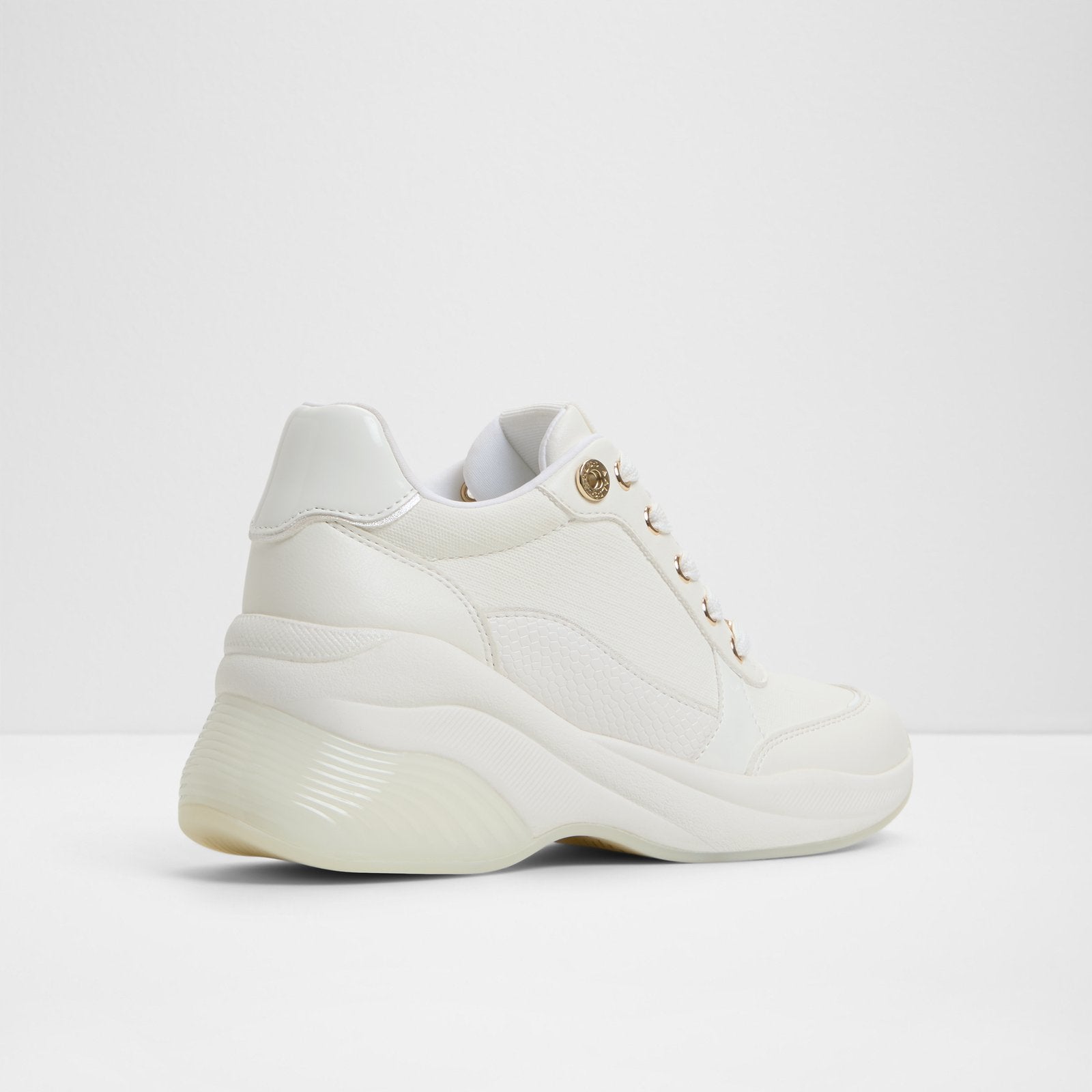 Core / Wedge Sneakers