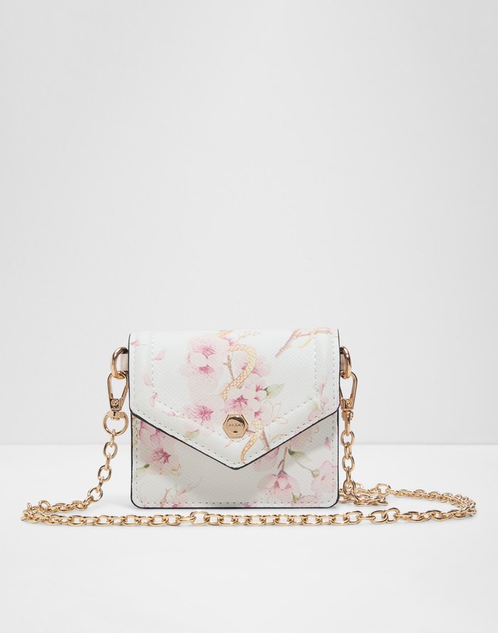 Lucilyn / Wallet On A Chain