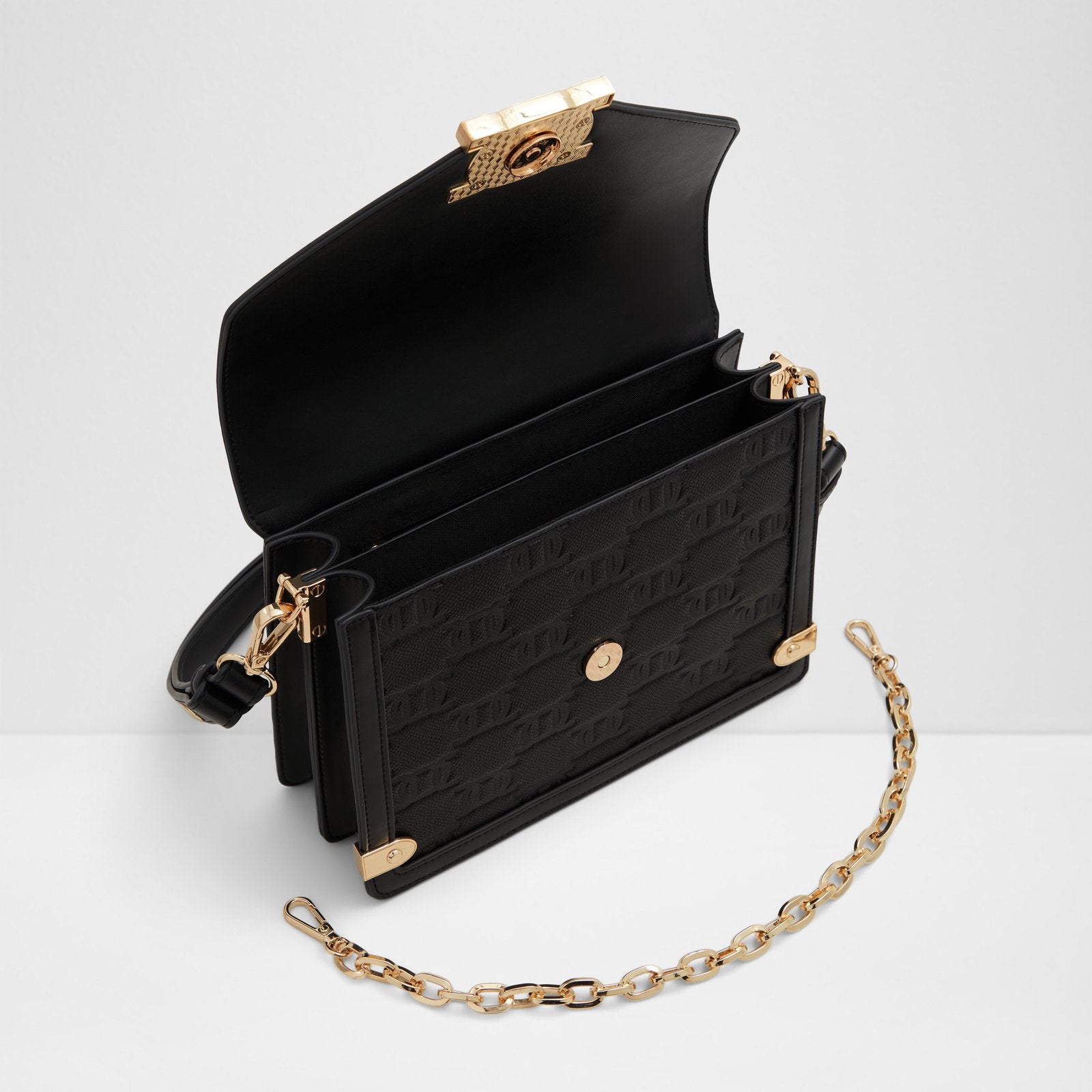 Willae / Cross Body